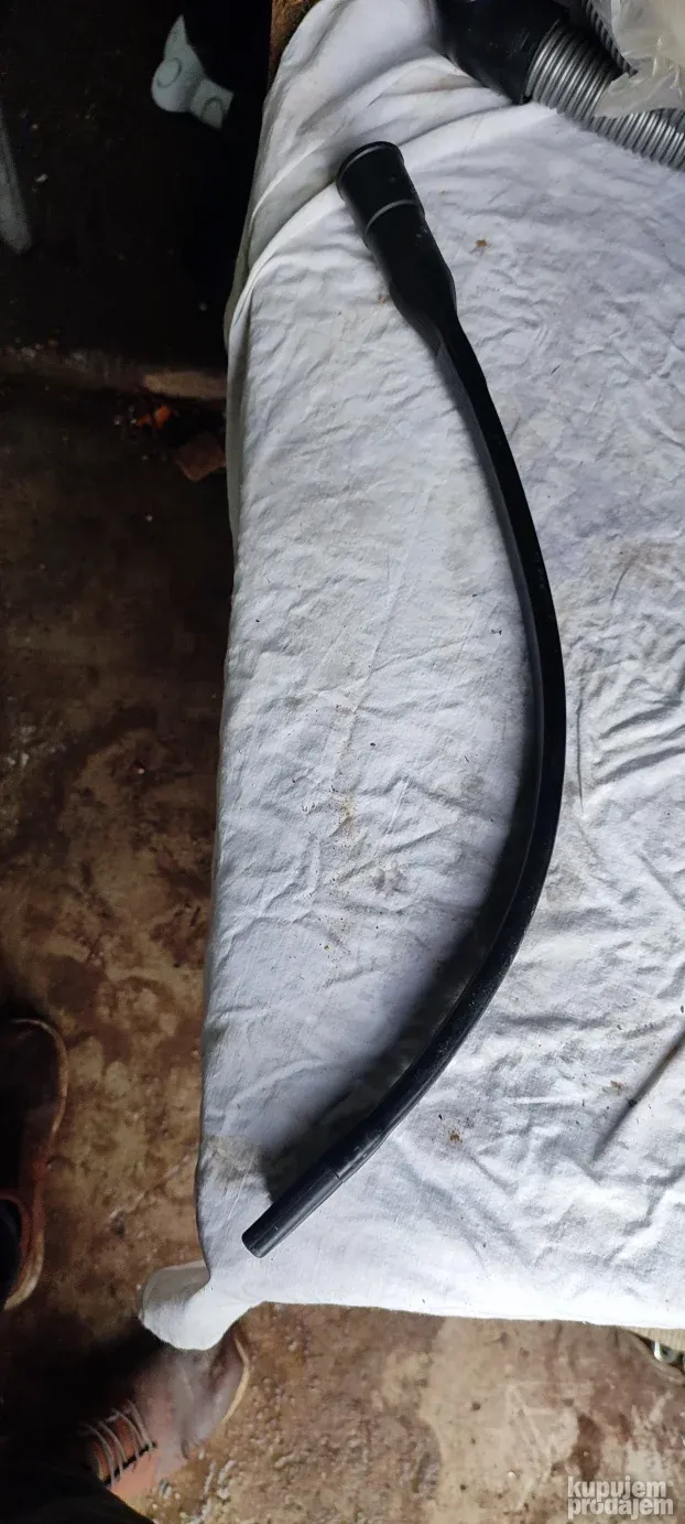 dodatak za usisivac uzana dugacka papuca za nepristupacno - KupujemProdajem