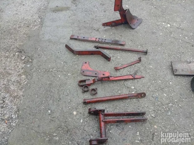 delovi za imt plugove sve sa slike - KupujemProdajem