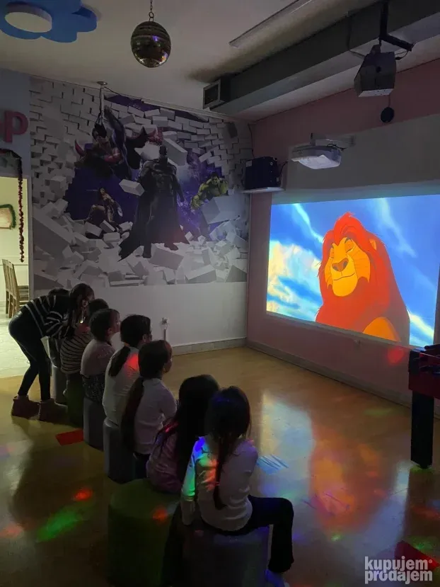 Igra na dodir decije igraonica Interaktivna igra Zidni Paket ...