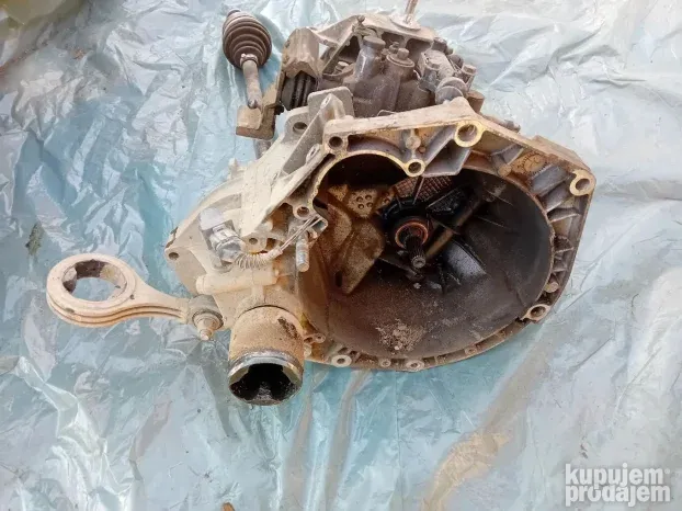 Menjac Fiat Punto 2 Punto 3 1.2 8v - KupujemProdajem
