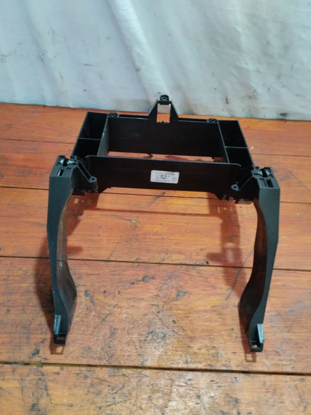 Mercedes W211 Centralni Panel Oko Radija E-Klasa OEM - KupujemProdajem