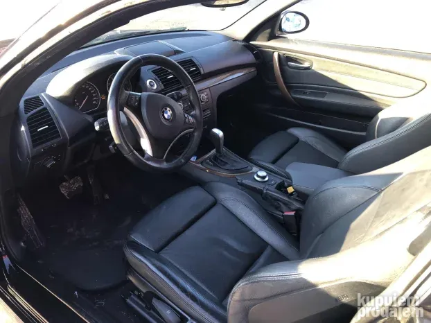 BMW E81 e82 e87 tabla sa otvorom za navigaciju - KupujemProdajem