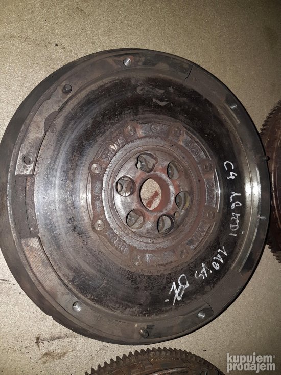 Plivajuci zamajac za 1.6 hdi Peugeot Citroen - KupujemProdajem