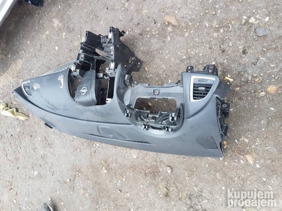 Armatur tabla Opel Astra J/Istrument tabla Astra Jot - KupujemProdajem