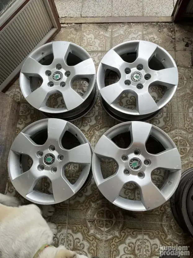Alu felne VW,Škoda 15” -polovne - KupujemProdajem