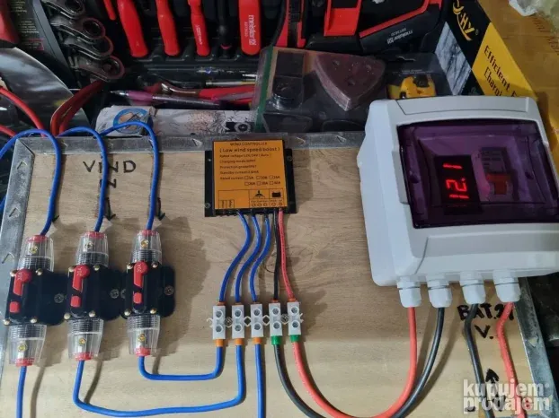 Elektronika za vetrogenerator 12v ili 24v - KupujemProdajem