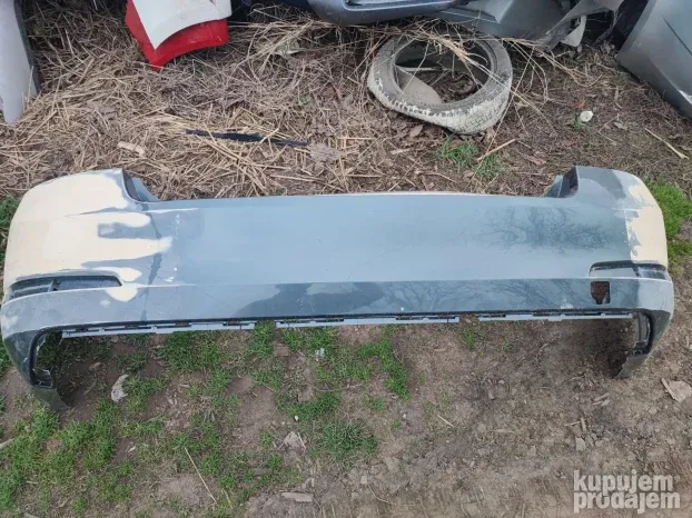 Zadnji branik limuzina skoda octavia od 2013-2017 - KupujemProdajem