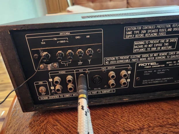 Rotel RX 304,Mint stanje - KupujemProdajem