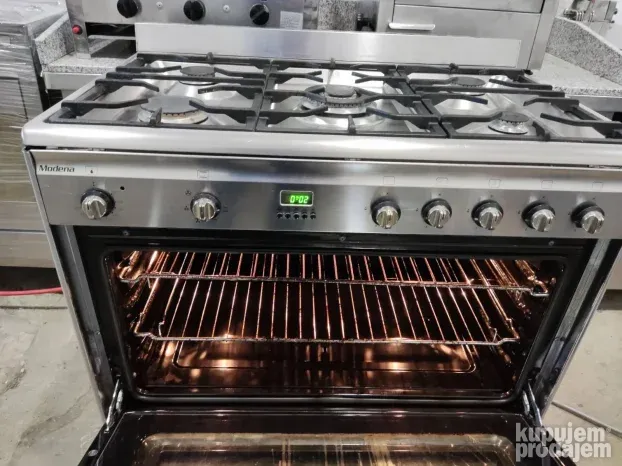 Profesionalni sporet na plin sa OGROMNOM TURBO RERNOM - KupujemProdajem