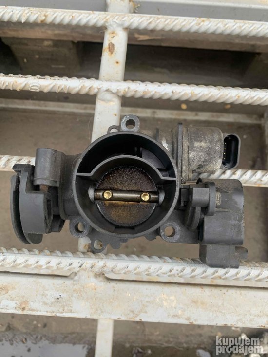 Klapna gasa pezo 106 206 citroen saxo c3 step motor 1.1 - KupujemProdajem
