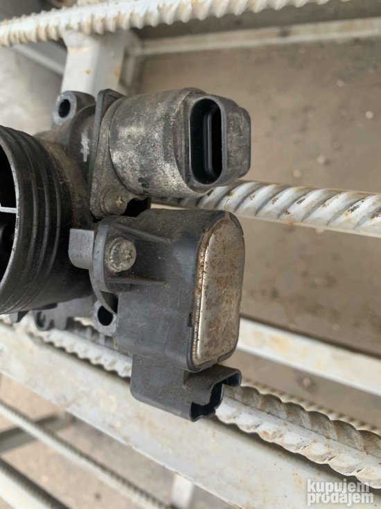 Klapna gasa pezo 106 206 citroen saxo c3 step motor 1.1 - KupujemProdajem