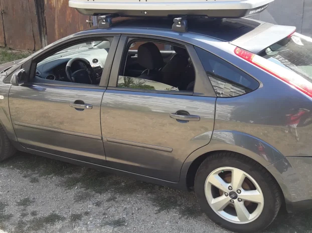 Thule nosac za ford focus 2 - KupujemProdajem