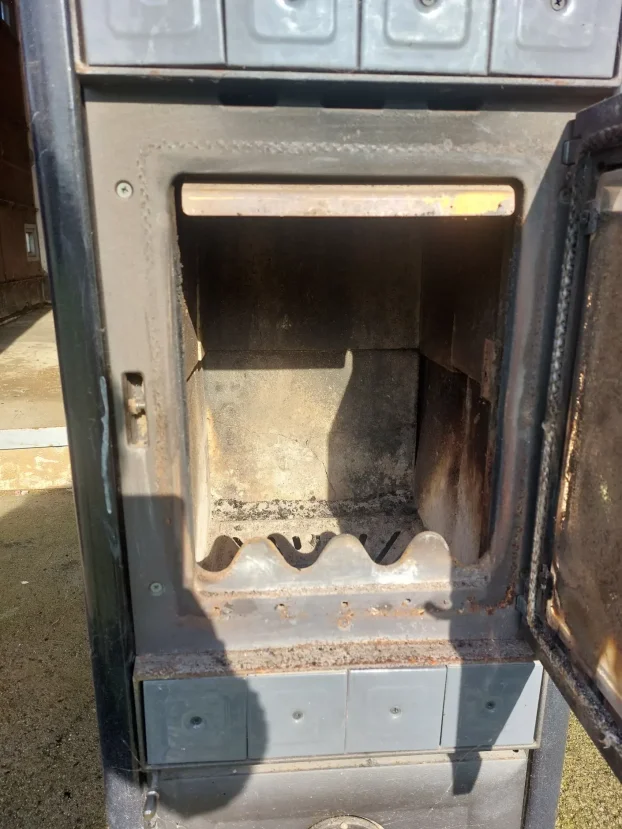 Kamin na drva - KupujemProdajem