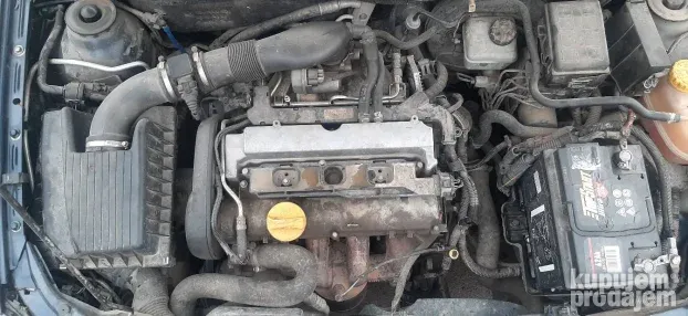 Opel Z 1.8 XE Motor Domaci Papiri - KupujemProdajem