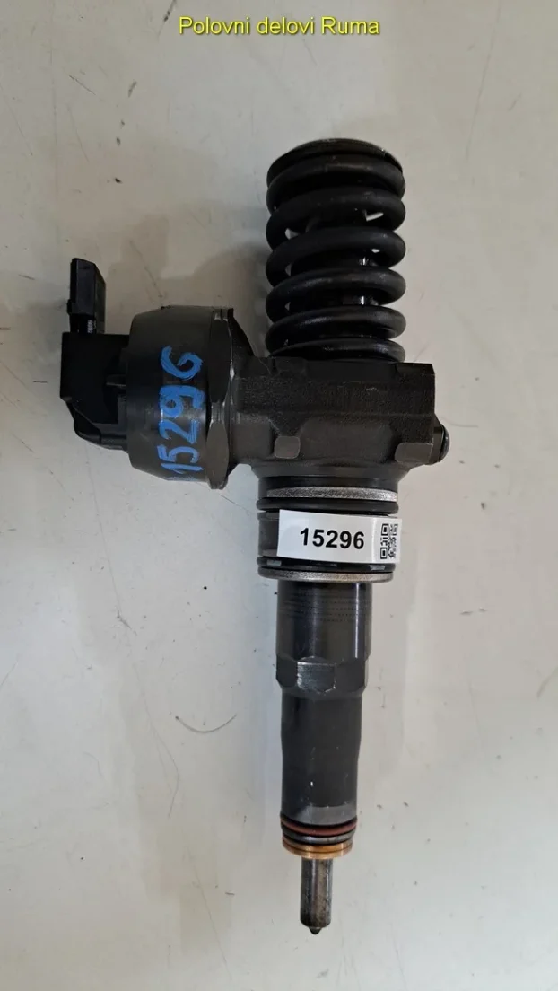 Pumpa dizna dizel VW Passat B6 2.0 038130073BQ #15296aom5 - KupujemProdajem