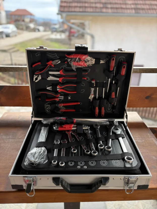 Ručni alat set / kofer 139 komada - KupujemProdajem