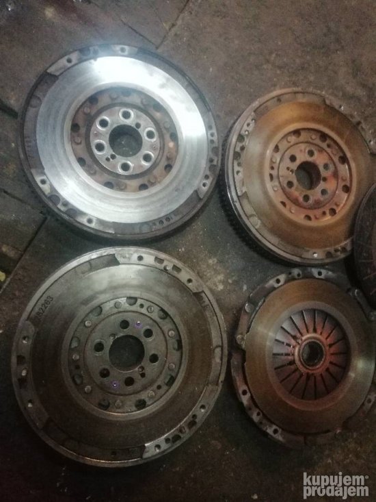 alfa romeo 147 156 GT plivajuci zamajac - KupujemProdajem