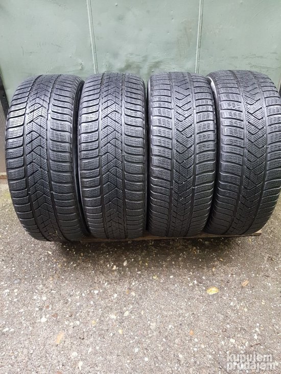 Polovne gume PIRELI SOTOZERO3 215 50 18 4kom - KupujemProdajem