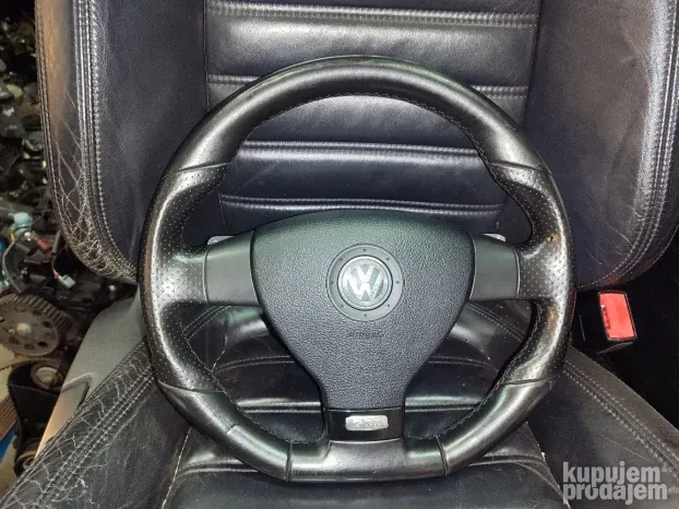 GTI volan golf 5 sa sifterima - KupujemProdajem
