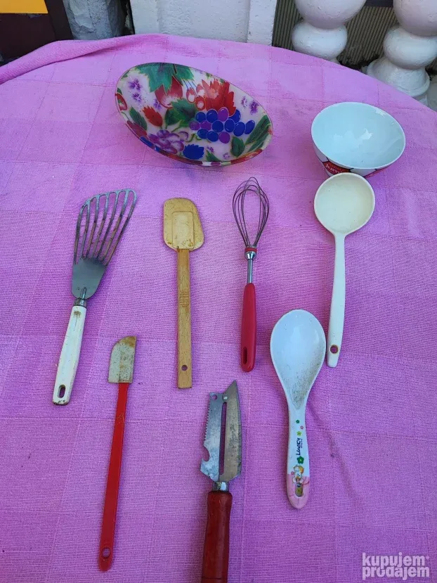 2. Razne kucne stvari sve sa slike - KupujemProdajem