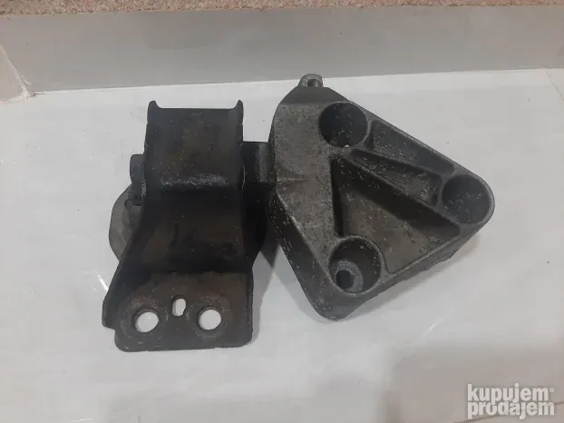 nosac motora menjaca reno megan 2 - KupujemProdajem