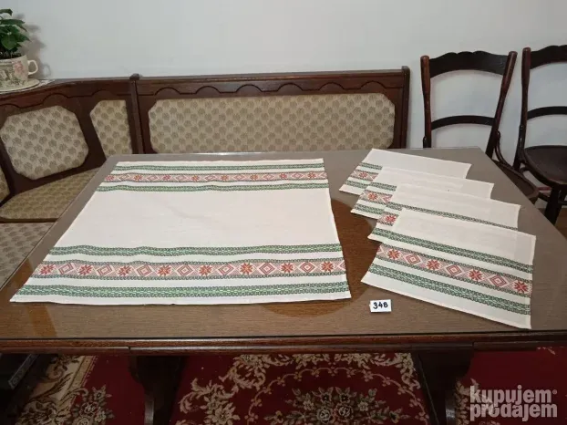 Etno garnitura iz stare Jugoslavije 1970god - KupujemProdajem