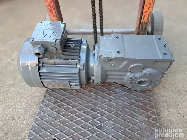 Reduktor 1,5 kw 31 o/min - KupujemProdajem