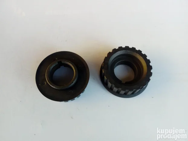 Kaisnik-zupcanik radilice Z101 original DMB - KupujemProdajem