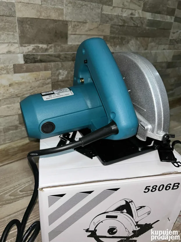 Makita rucni cirkular 1050w - KupujemProdajem