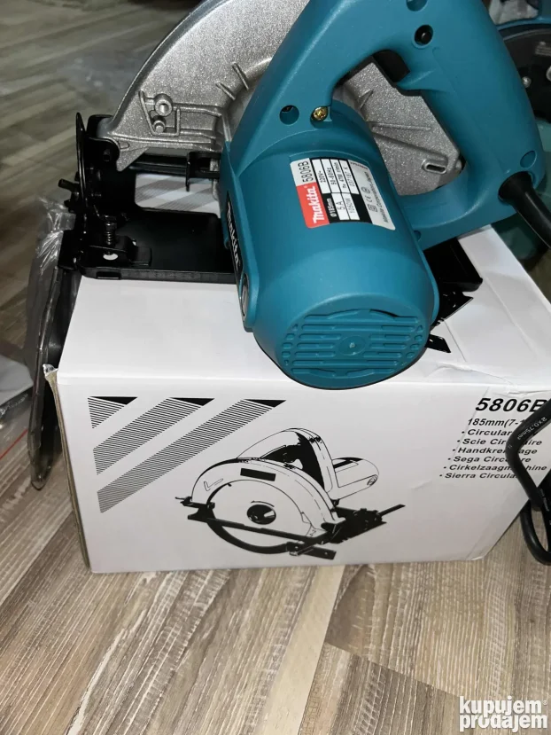 Makita rucni cirkular 1050w - KupujemProdajem
