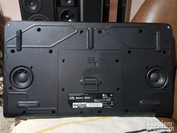 LG SoundPlate 240 Bluetooth Soundbar Opticki Ulaz - KupujemProdajem