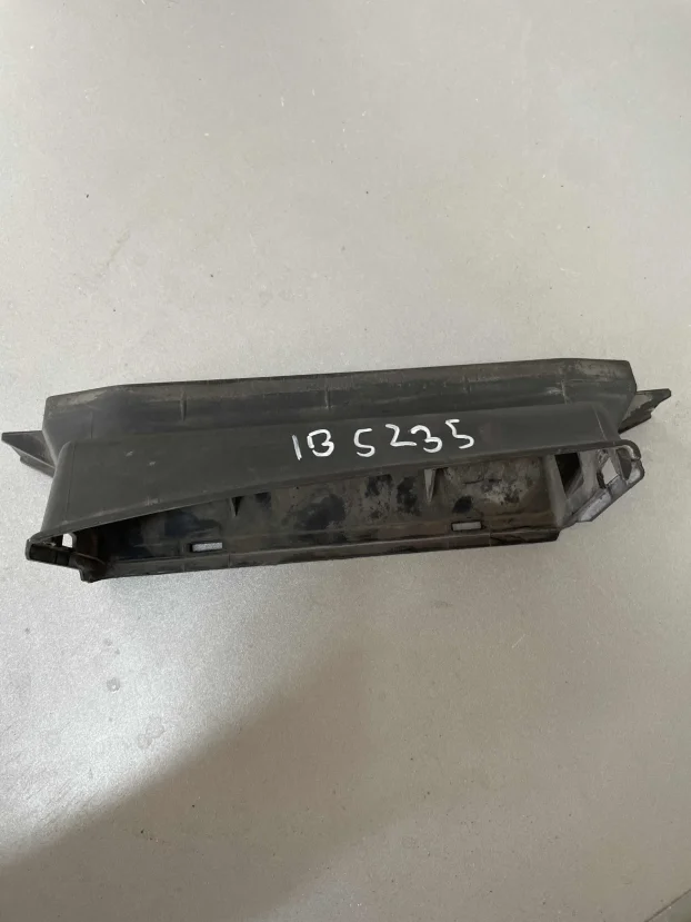 VW Passat B6 usis vazduha 3C0805971A - KupujemProdajem