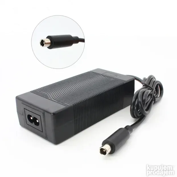 Punjac za elektricni trotinet Xiaomi M365 42V 1.5A - KupujemProdajem