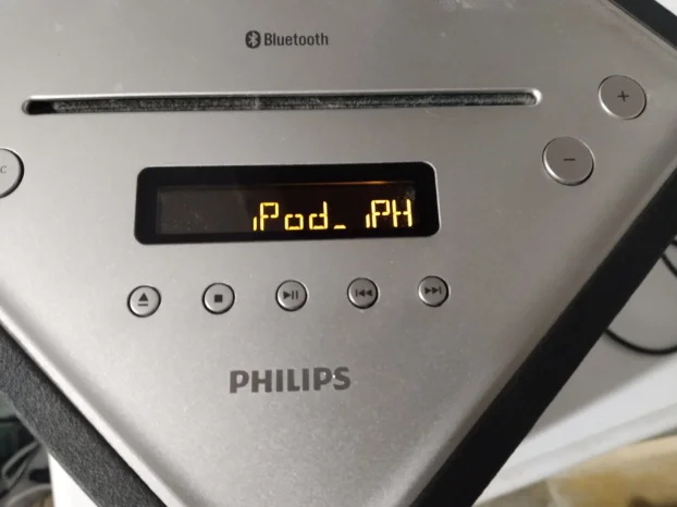 Philips linija BT Radio Usb Cd iPhone iPod 50W+ Philips Cine ...