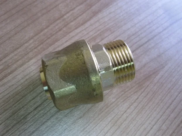 Mesingane spojnice za okiten creva 1/2 do 6/4 - sve vrste - KupujemProdajem