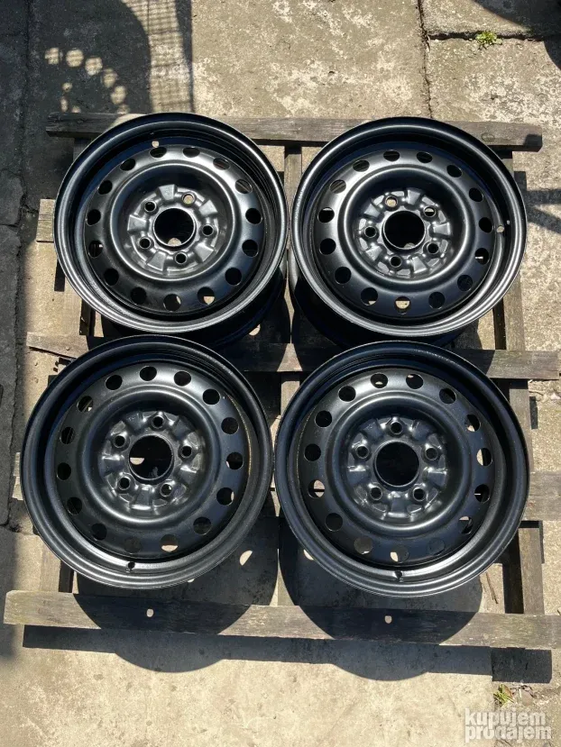 Čelične felne 14” Mazda 5x114.3-polovne - KupujemProdajem