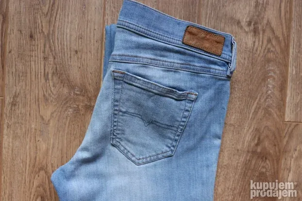 Diesel Original W28 L32 - KupujemProdajem