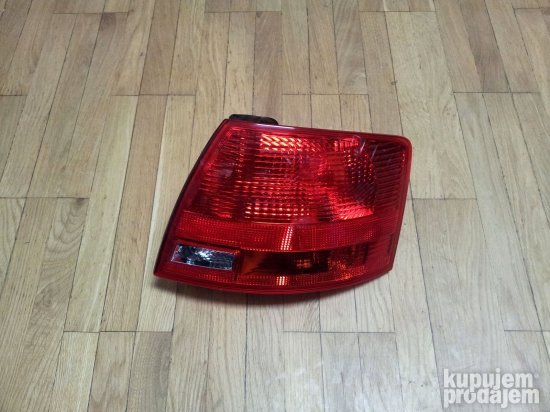 Stop svetlo Audi A4 B7 2004-2008 - KupujemProdajem