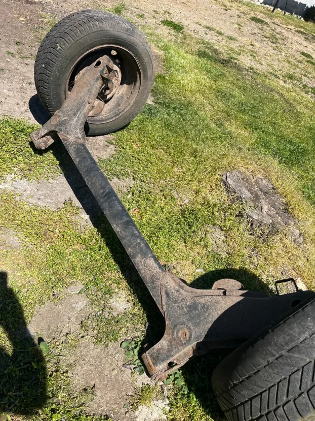 Osovina za prikolicu i korpa za traktor - KupujemProdajem