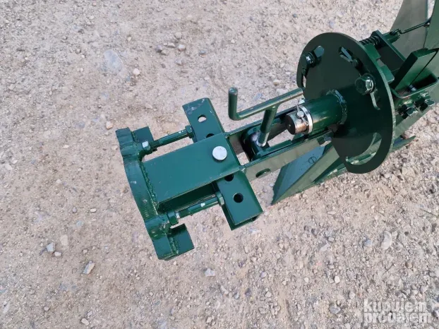 Labin Goldoni 14 ks Plug prevrtac sa poteznicom Nekorisceno - KupujemProdajem