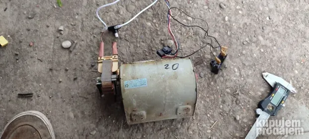 el.ventilator od ugradne pecnice hladi prekidace i elektroni ...