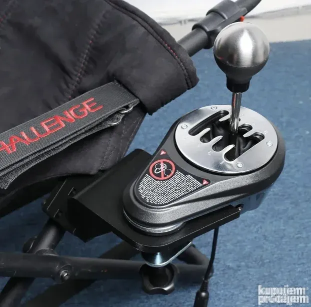 Nosac menjaca Playseat Challenge - KupujemProdajem