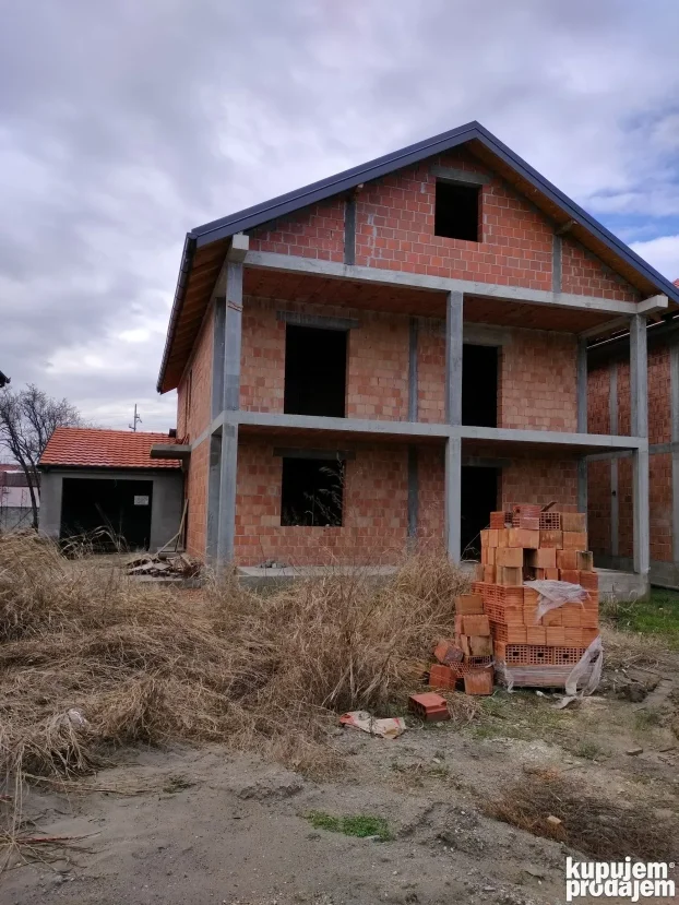 Kljuc u ruke, izgradnja kuca , zidanje kuca, zidanje objekat ...