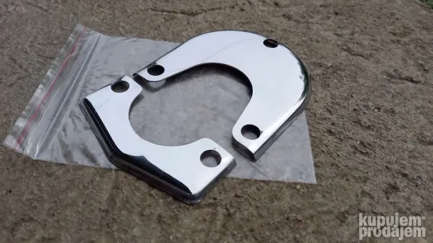 NOVO prohromski lim oko cevi auspuha zastava 750 fica - KupujemProdajem