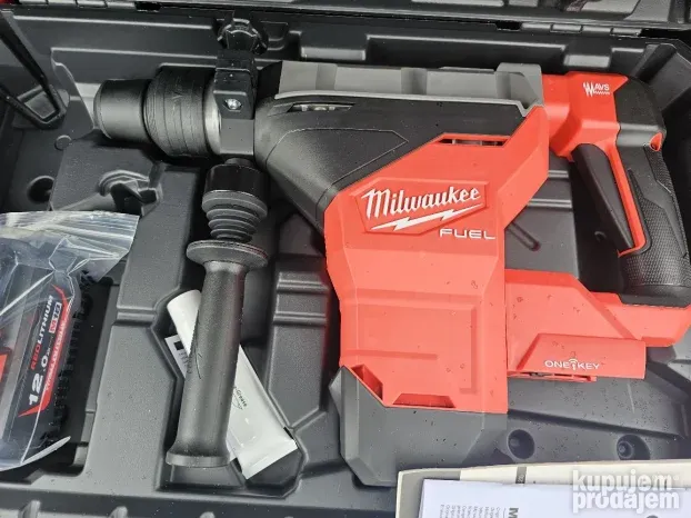 MILWAUKEE M18 HILTI FHM-121C Aku Cekic/Busilica - KupujemProdajem