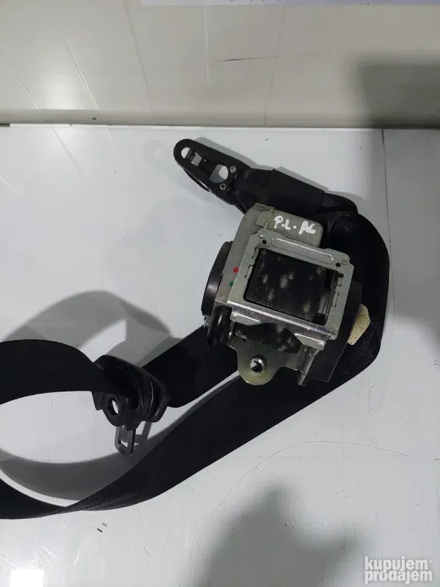 Prednji levi pojas audi a6 4f c6 64881166 - KupujemProdajem