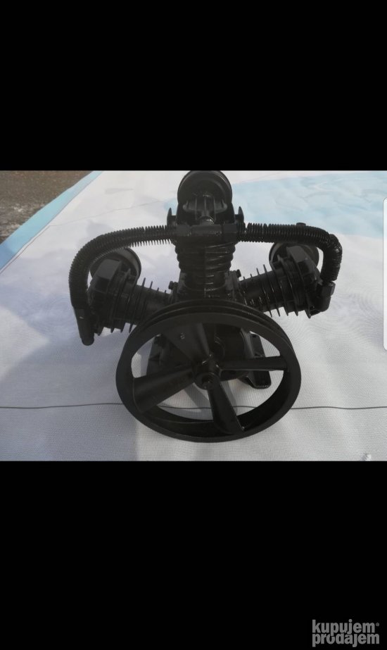 Kompresorska glava sa tri klipa - KupujemProdajem