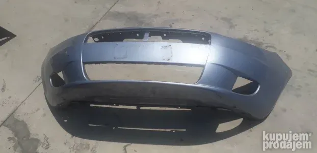 Prednji branik fiat grande punto svetlo plavi - KupujemProdajem