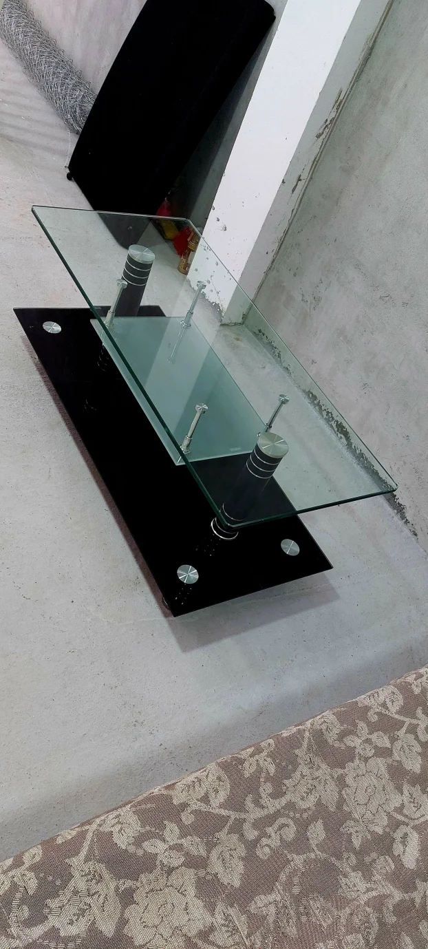 Stakleni klib sto - KupujemProdajem