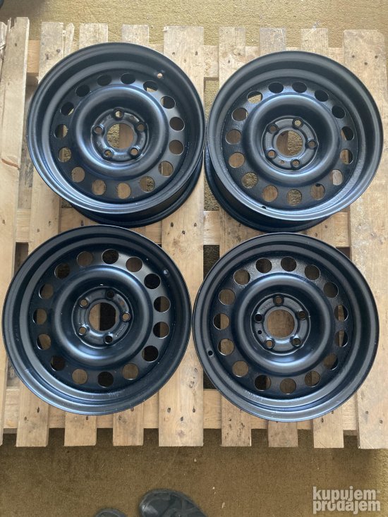 Čelične felne 5x108 peugeot 15-polovne - KupujemProdajem